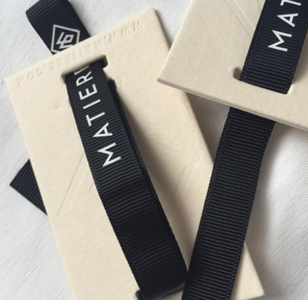 The Complete Guide to Different Custom Hang Tags for Clothing